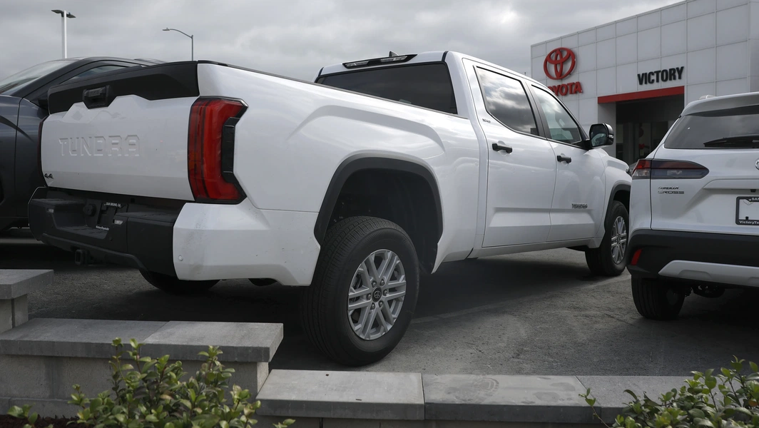 Toyota's US-built Tundra and Highlander enter Japan