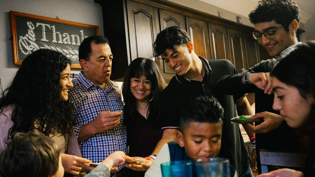 5 heartwarming acts that strengthened family bonds
