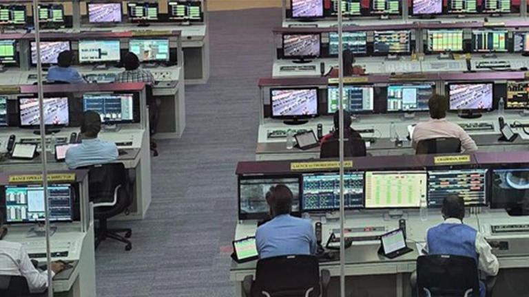 Accenture's Q3 miss casts shadow on Indian IT; FY27 looks softer