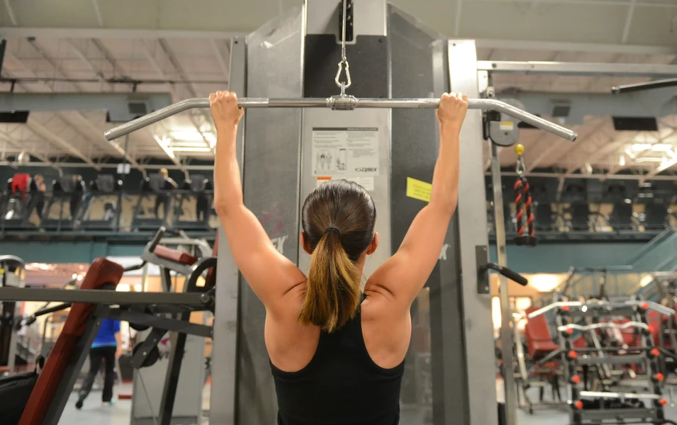 Experts outline small, sustainable changes for lasting weight loss