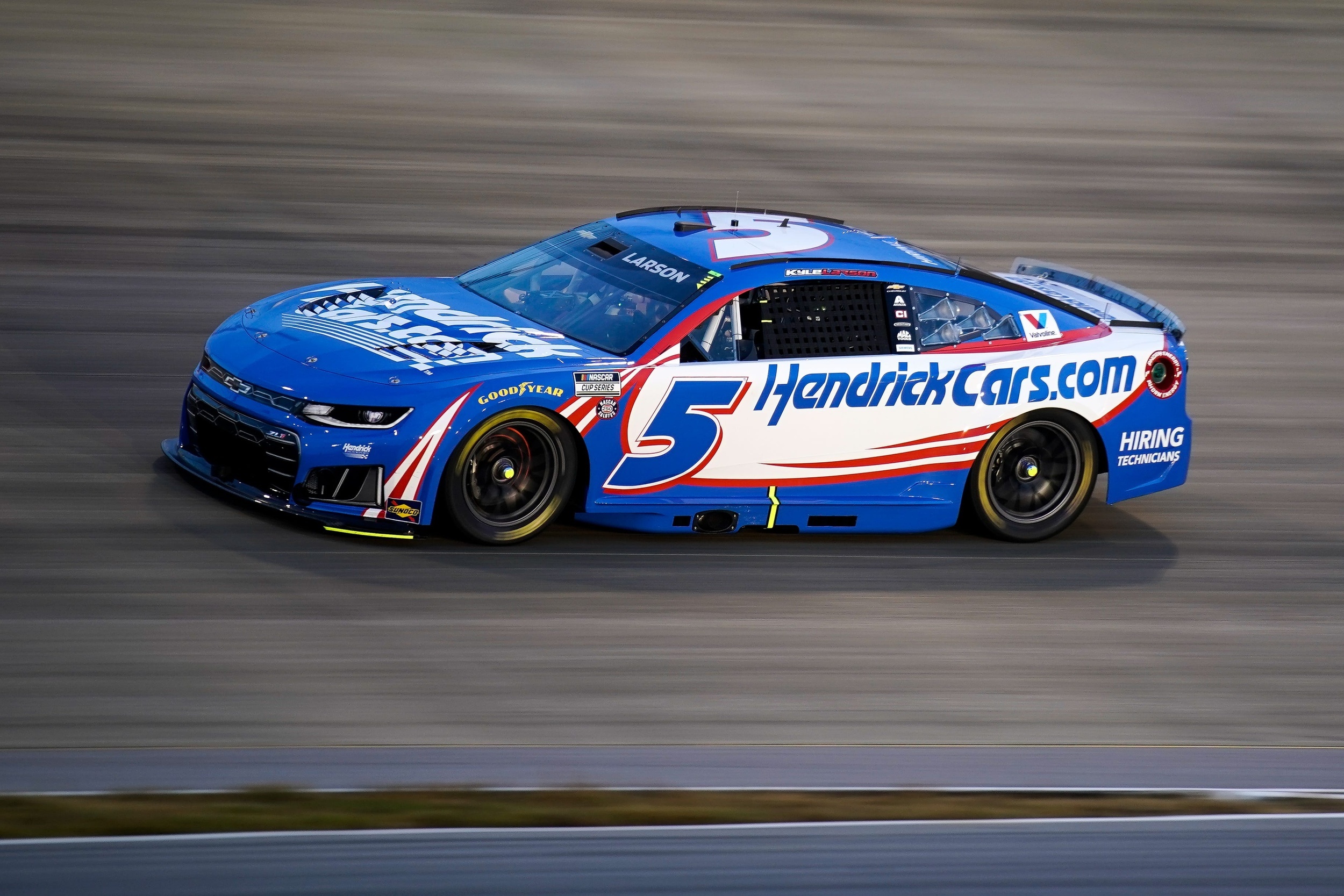 Kyle Larson fastest in NASCAR Cup Series practice at Naval Base Coronado