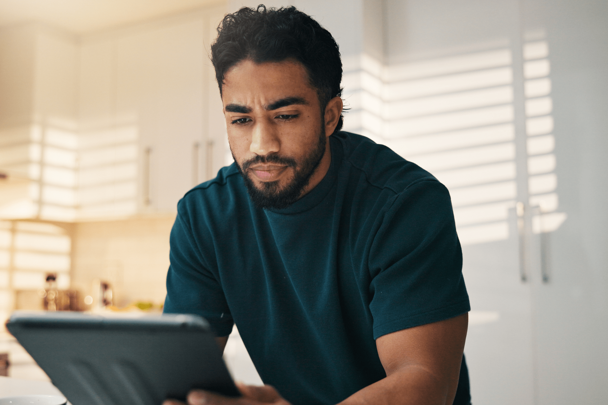 Man knows why millennials feel broken-hearted—Internet response says it all