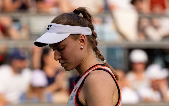 Former Wimbledon champion and world No. 2 struck by injury blow days ...