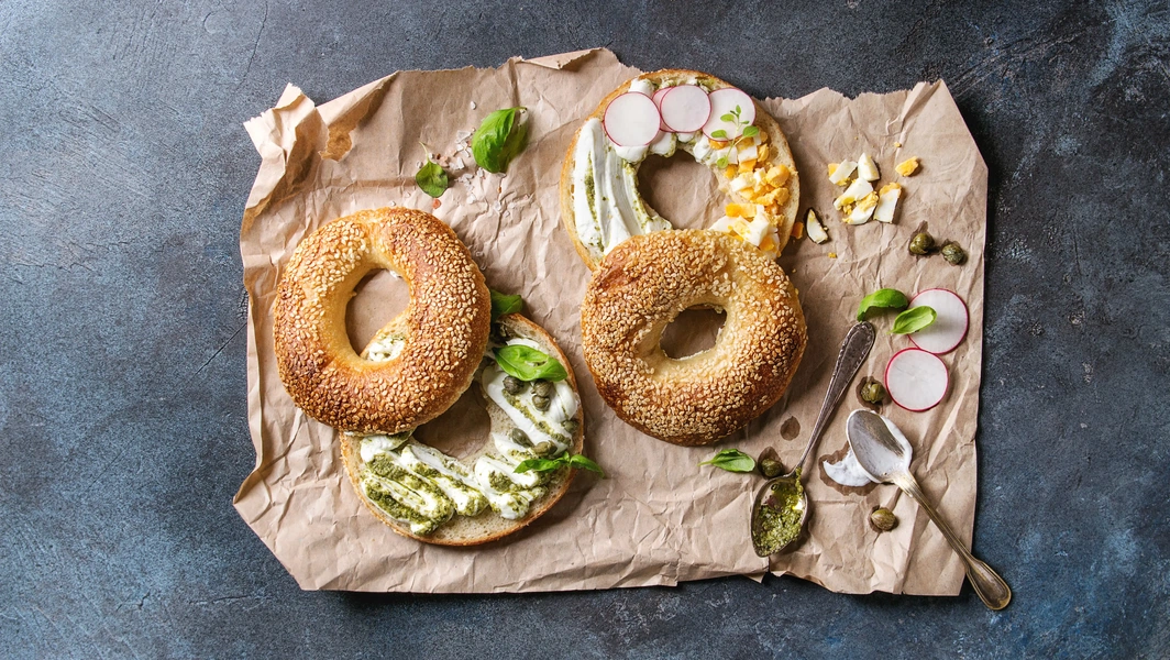 Mini bagel pizzas for every craving