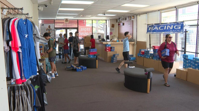 Popular Kapahulu running shop to close after 50 years in business
