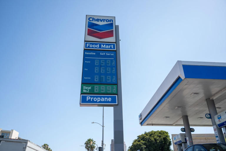 Disbelief as California drivers can’t buy cheaper gas blend that state ...