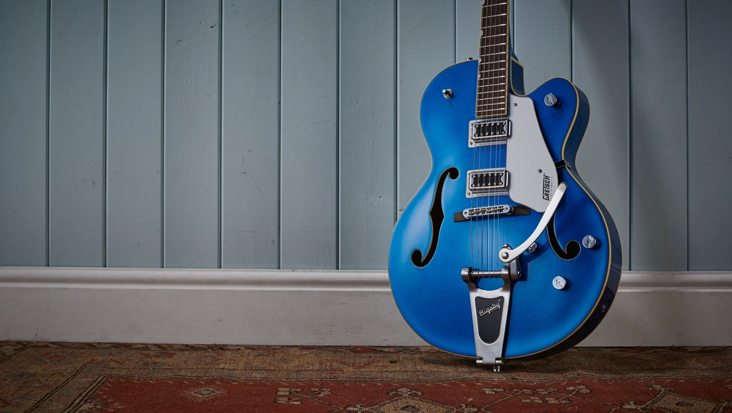 How car culture shaped guitar colors