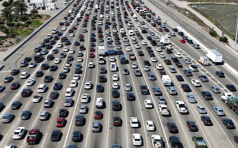 Disbelief as California drivers can’t buy cheaper gas blend that state ...