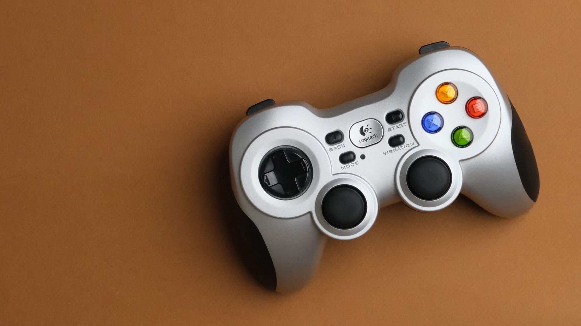 20 retro gaming controllers ranked from best to worst