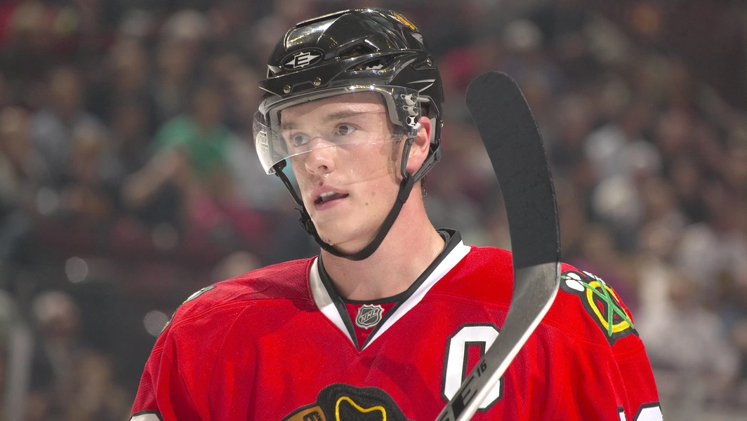 Jonathan Toews retires after 16 NHL seasons