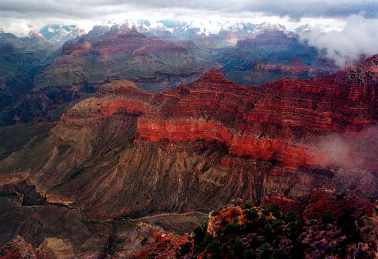 3 hikers die due to apparent heat-related illness at Grand Canyon ...