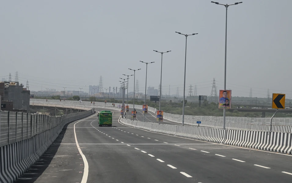 Delhi-Mumbai Expressway set to open after June 20