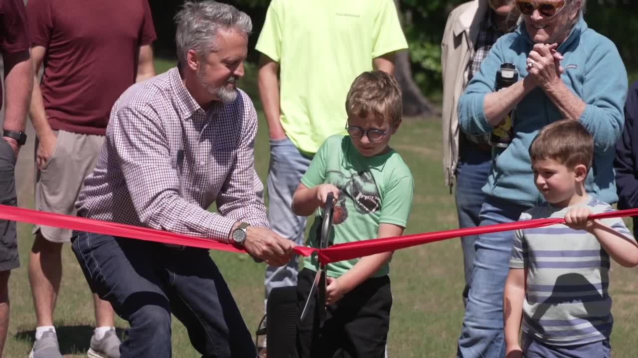 Spring Lake opens new trail section as part of $3.8 million expansion ...