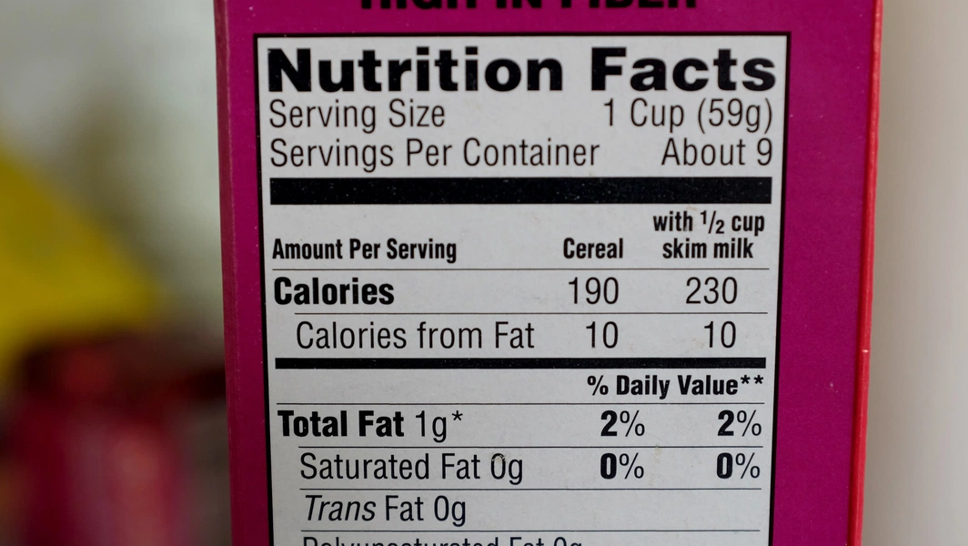 Farina and oatmeal compared for nutrition and health