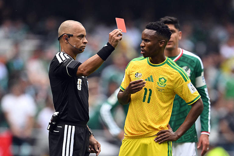 He'll be back: Wilton Pereira Sampaio gets another Copa tie