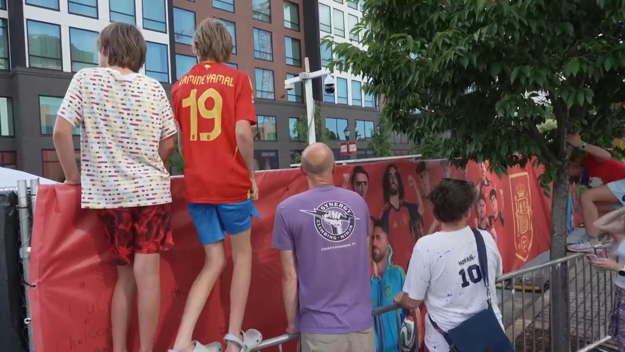Spain leave Chattanooga ahead of group stage match against Saudi Arabia