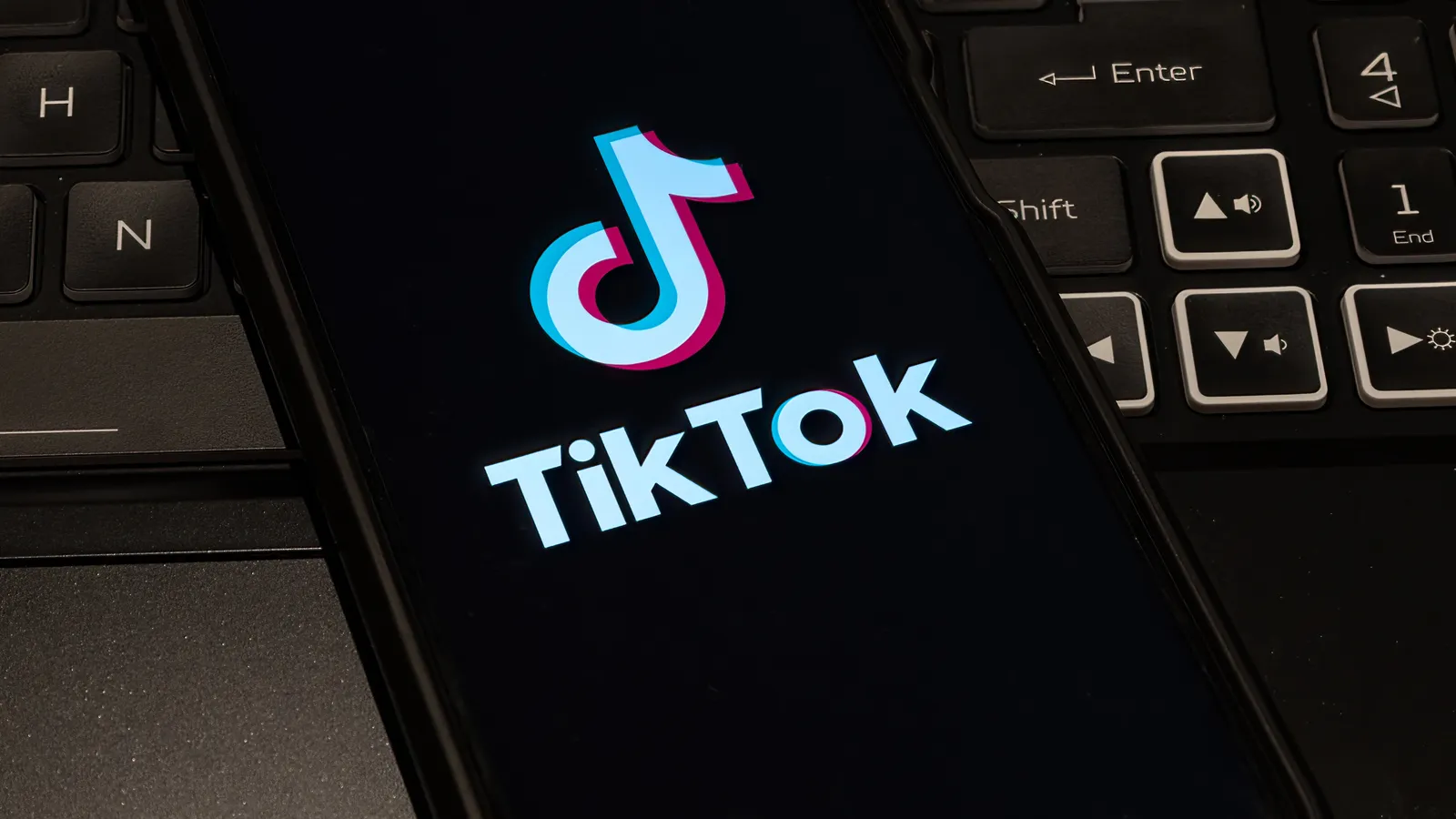 Florida’s TikTok lawsuit turns teen social media rules into a statewide ...