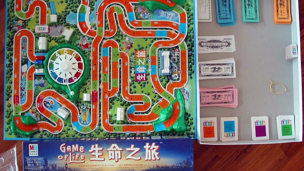 12 classic board games from the 1970s and 1980s