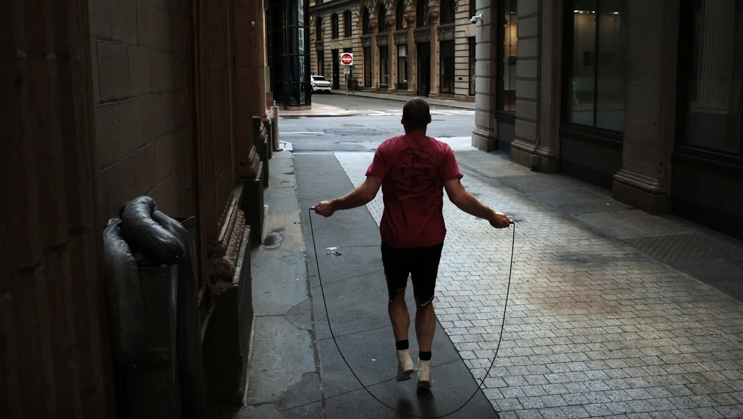 Daily jump rope: Benefits, risks, and training tips