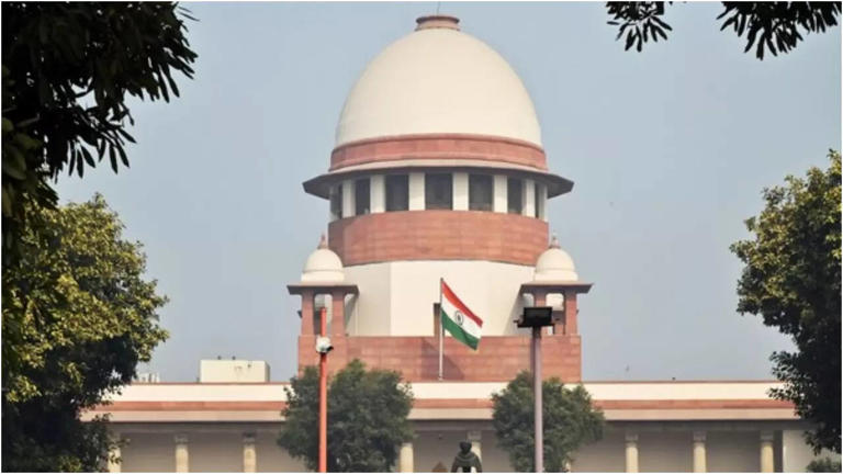 SC says right to walk on footpaths is a fundamental right, calls for ...