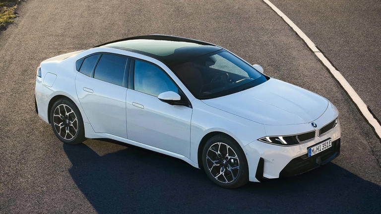 Strong demand pushes BMW to launch the new i3 earlier than planned