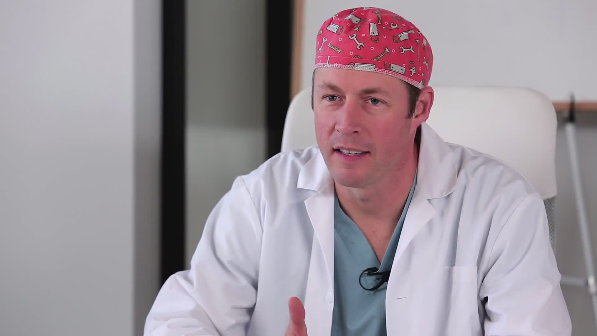 Doctors share what they tell patients about broken tibia after ...