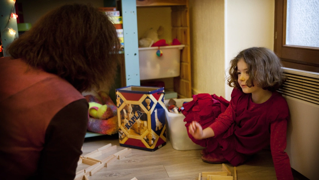 11 outdated parenting practices that harm children
