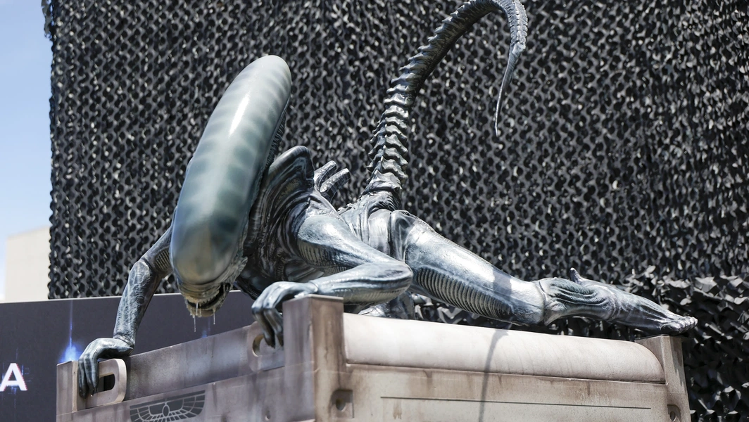 Alien franchise's biggest continuity mysteries