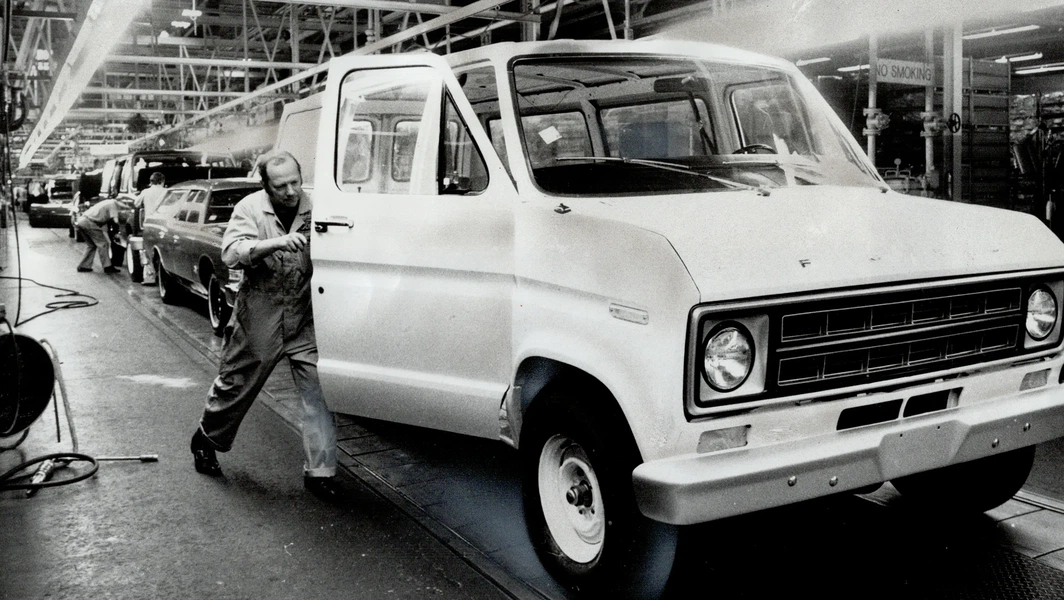 12 icons of 1970s custom van culture