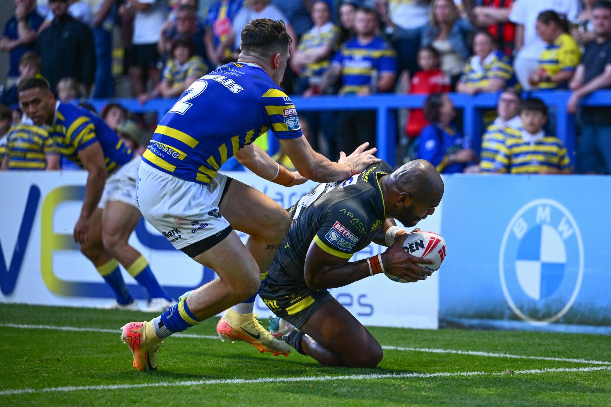 Leeds Rhinos coach Brad Arthur hails surprise package as star closes in ...