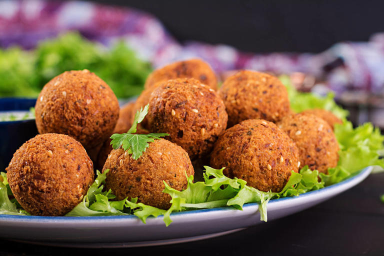 Homemade falafel that turns out crispy outside and soft inside every time