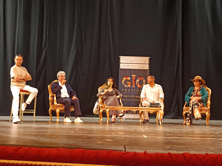 Andrea Chenier in piazza a Foggia con l'allestimento della Scala