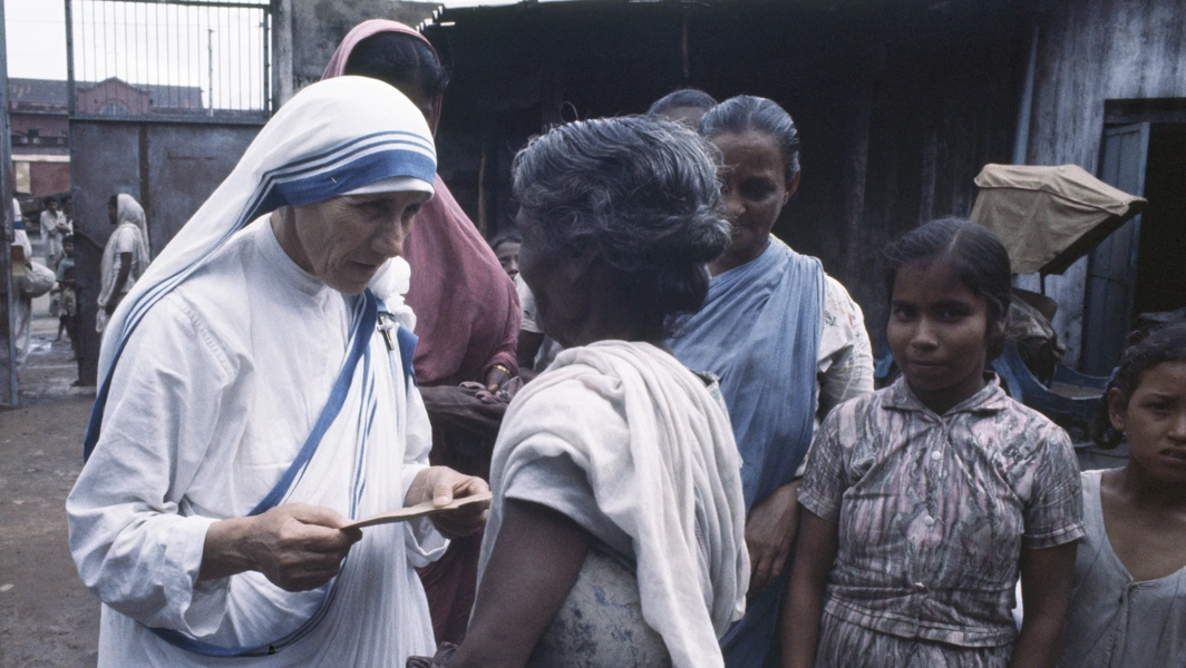 18 influential figures who changed the world with compassion