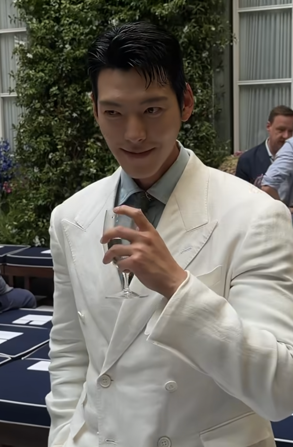 ‘Shin Min-a♥’ Kim Woo-bin, among global celebrities…‘Unrivaled model ...