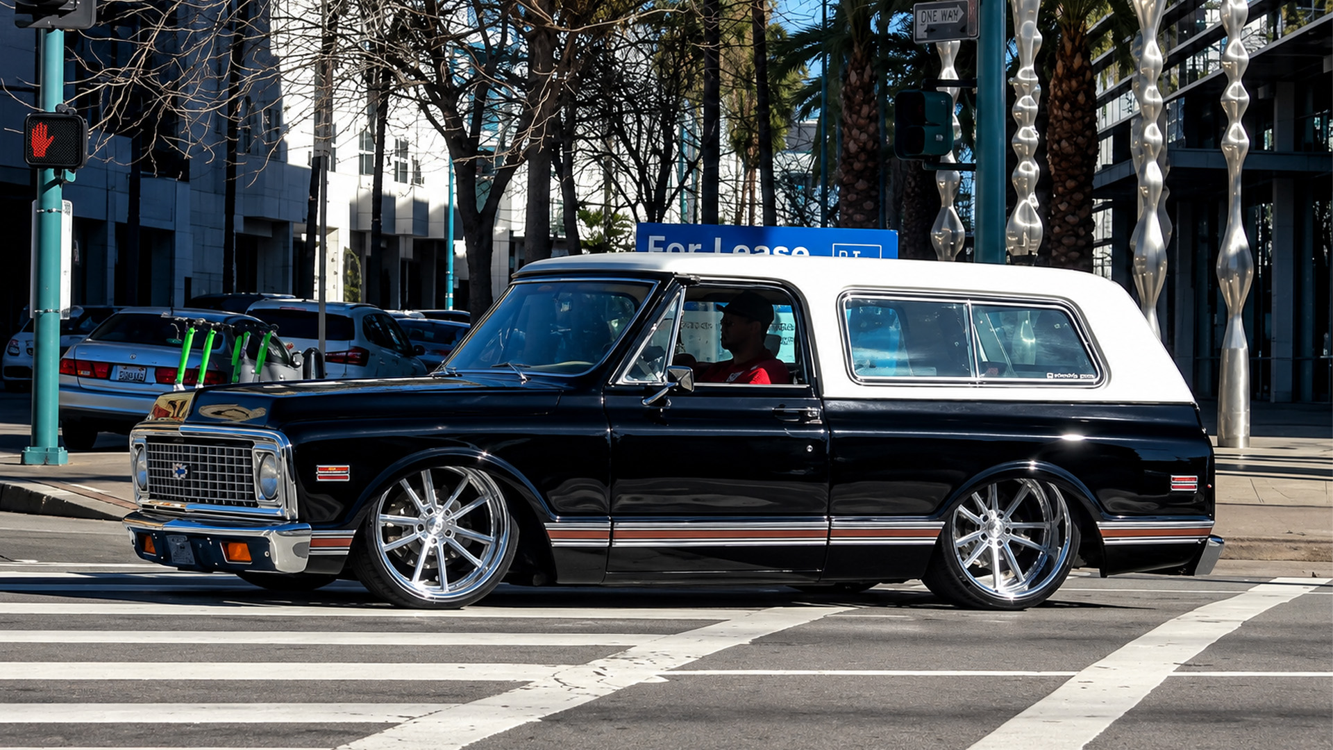 700HP classic Chevy Blazer on air suspension