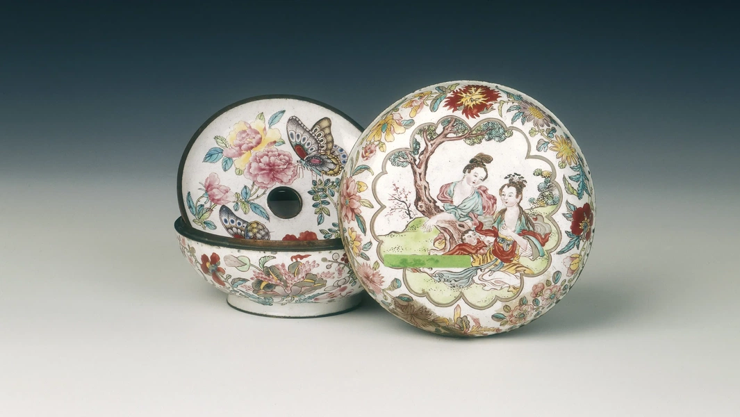 7 most valuable antique china patterns