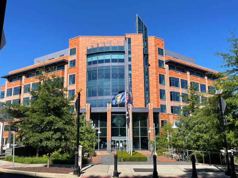 DA's office issues update on "Quakertown 5" ICE protest investigation