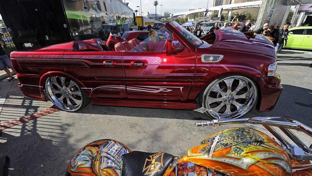 How car modifications affect insurance coverage
