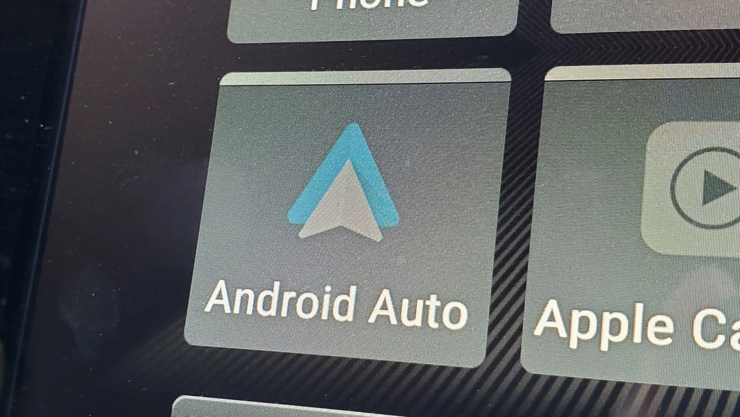 5 essential Android Auto apps for 2026