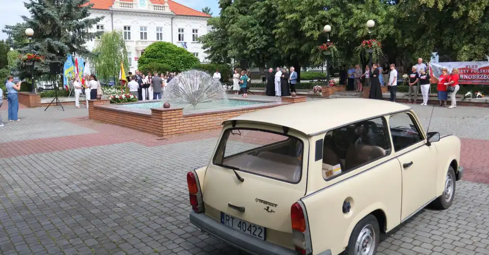 10. rocznica śmierci księdza Michała Józefczyka i 163. rocznica śmierci ...
