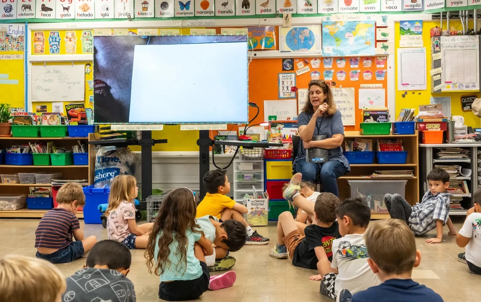 Why learning Spanish changes your brain and life