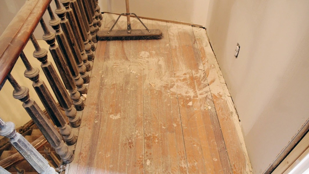 5 types of flooring that wear out quickly