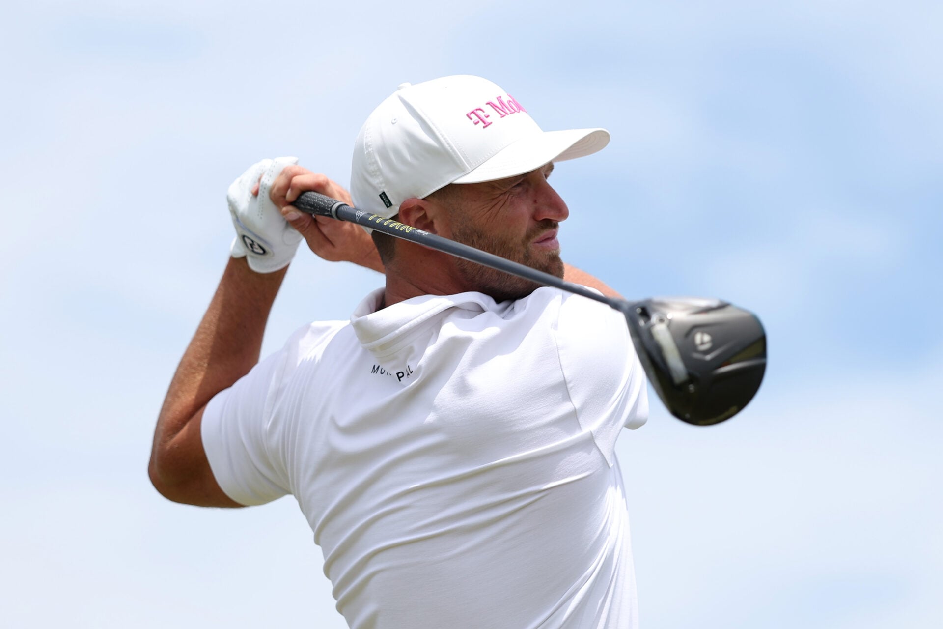 Strong defence of Wyndham Clark issued as he takes lead at the US Open ...