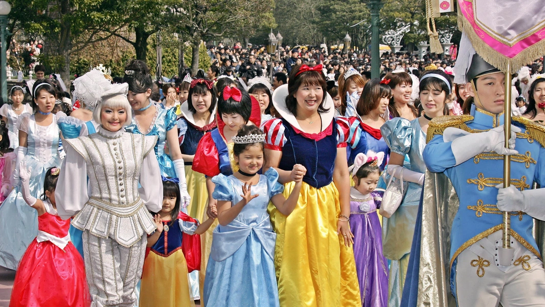 12 Disney princesses and their real-life inspirations