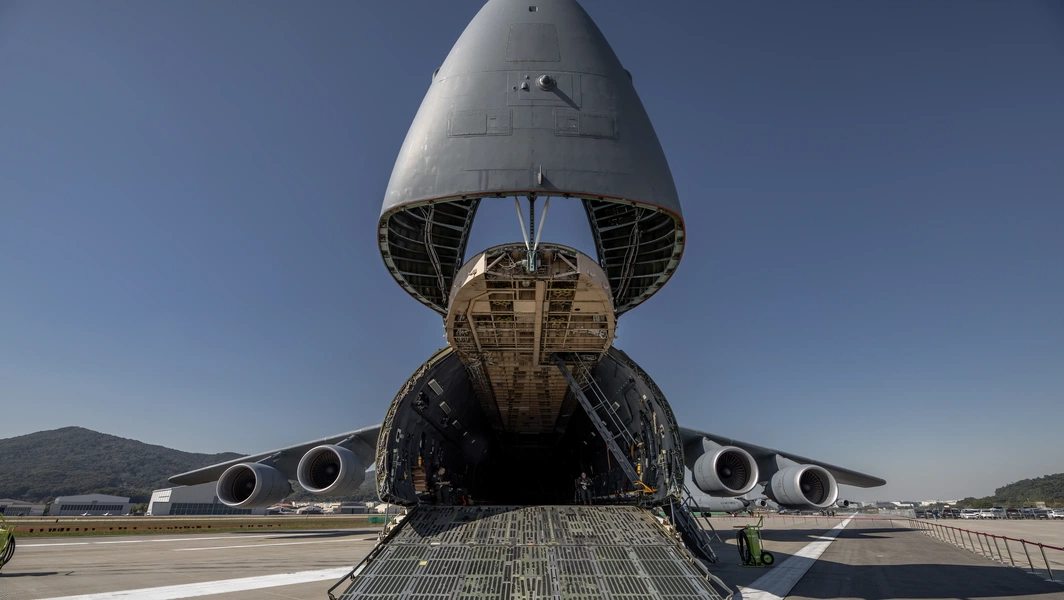 C-5 Galaxy: History, capabilities, and museum legacy