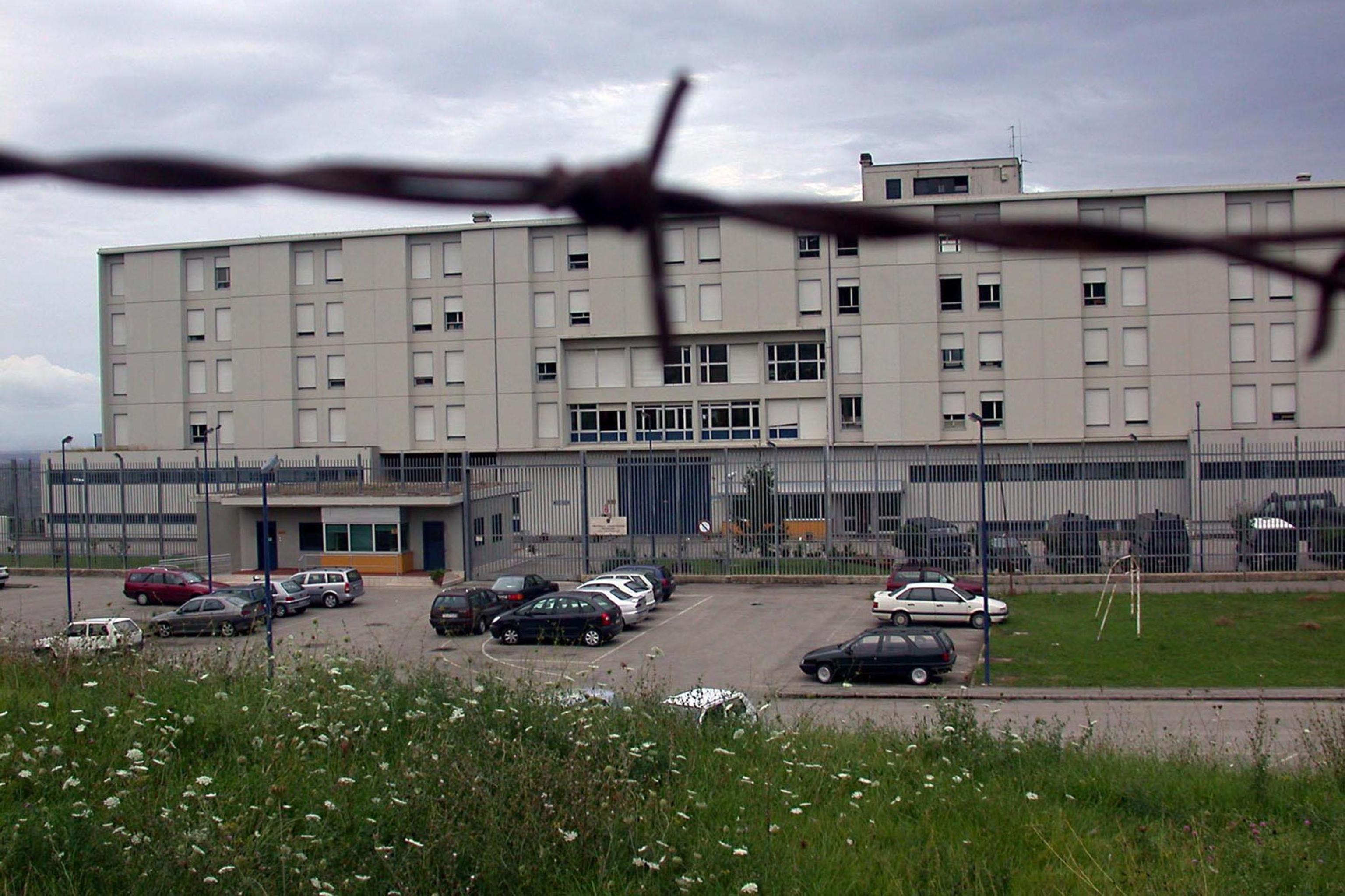 Sappe, a Teramo agenti penitenziari senza straordinari da gennaio