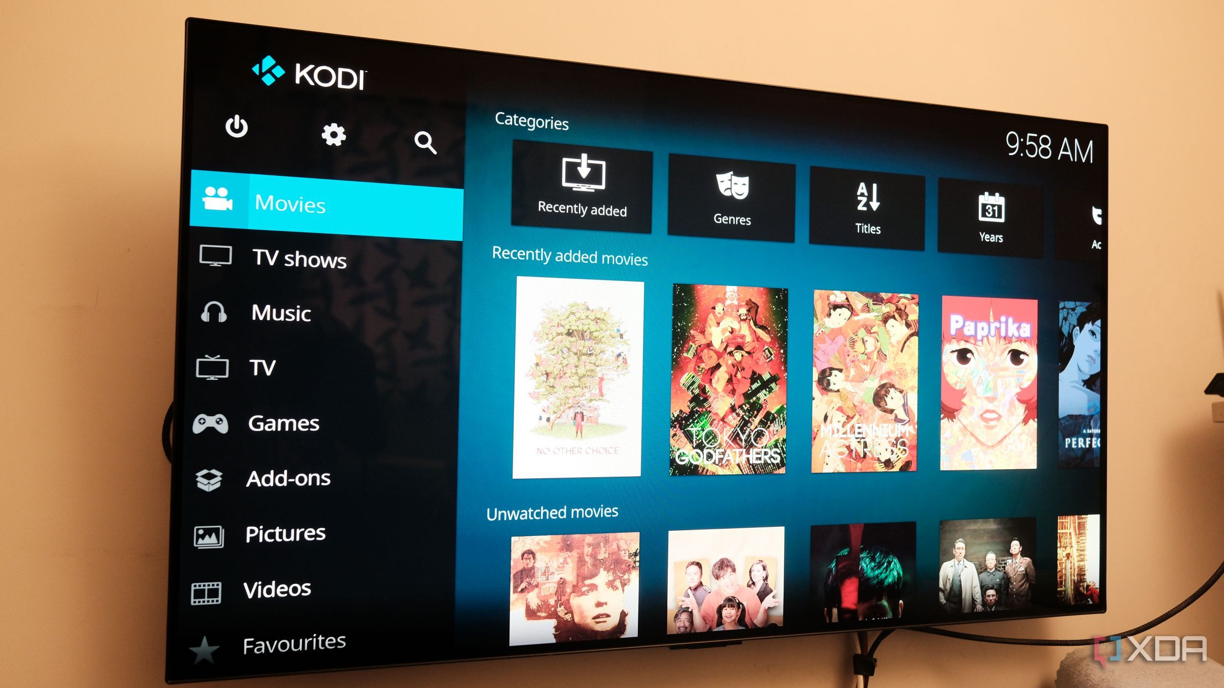 I tried LibreELEC on a Raspberry Pi, and it's better than any smart TV ...