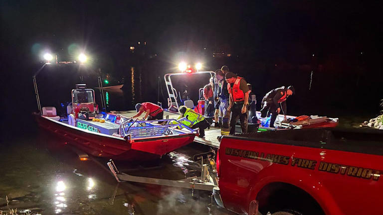Okauchee Lake recovery operation, report of person overboard