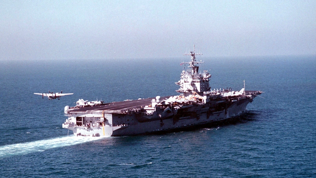 4 real-life Top Gun filming locations