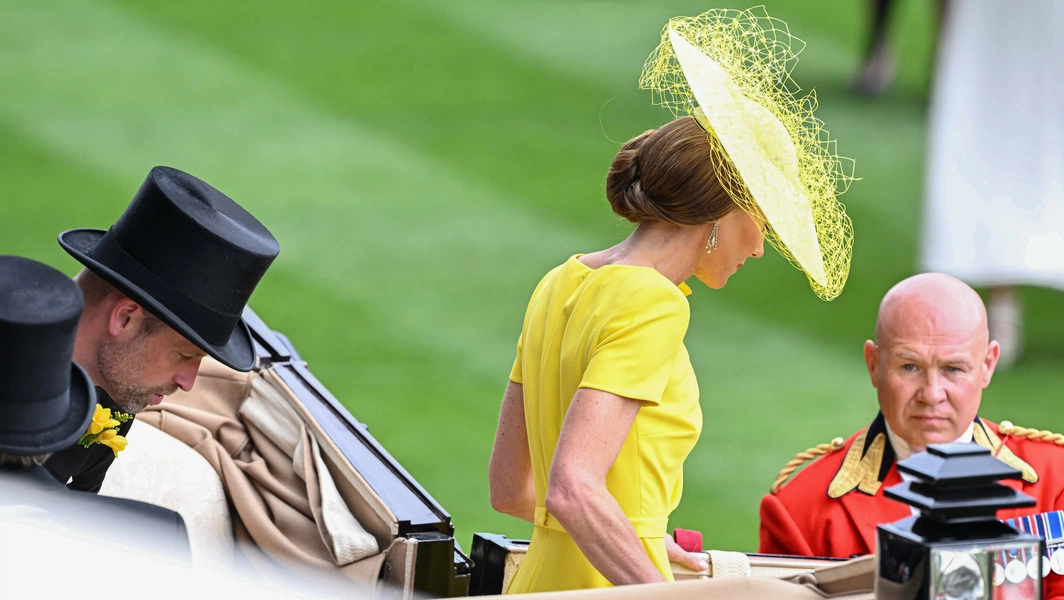 Princess of Wales returns to Royal Ascot in bold yellow look